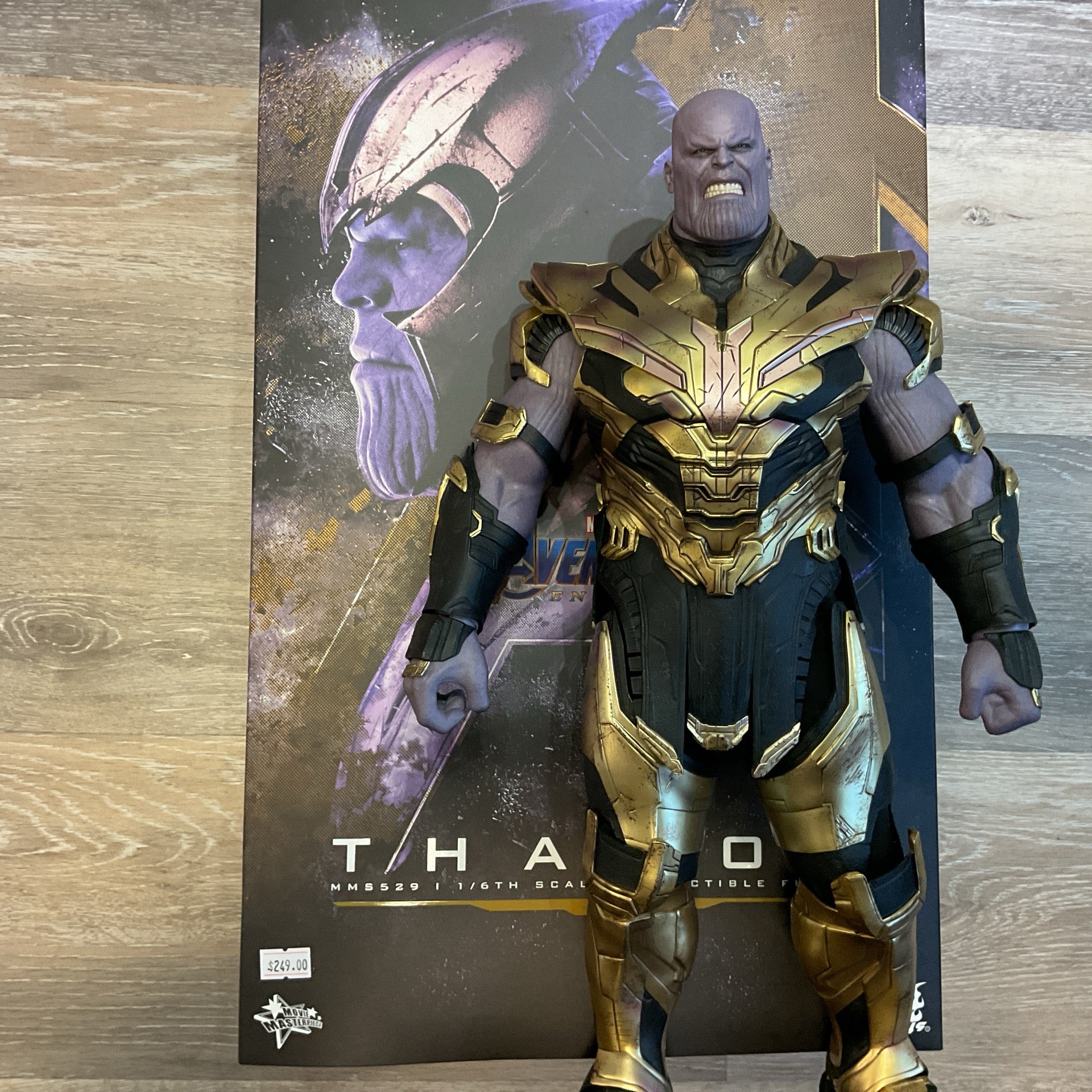 Hot Toys 1:6 Thanos Avengers:Endgame | Hidden Temple Toys